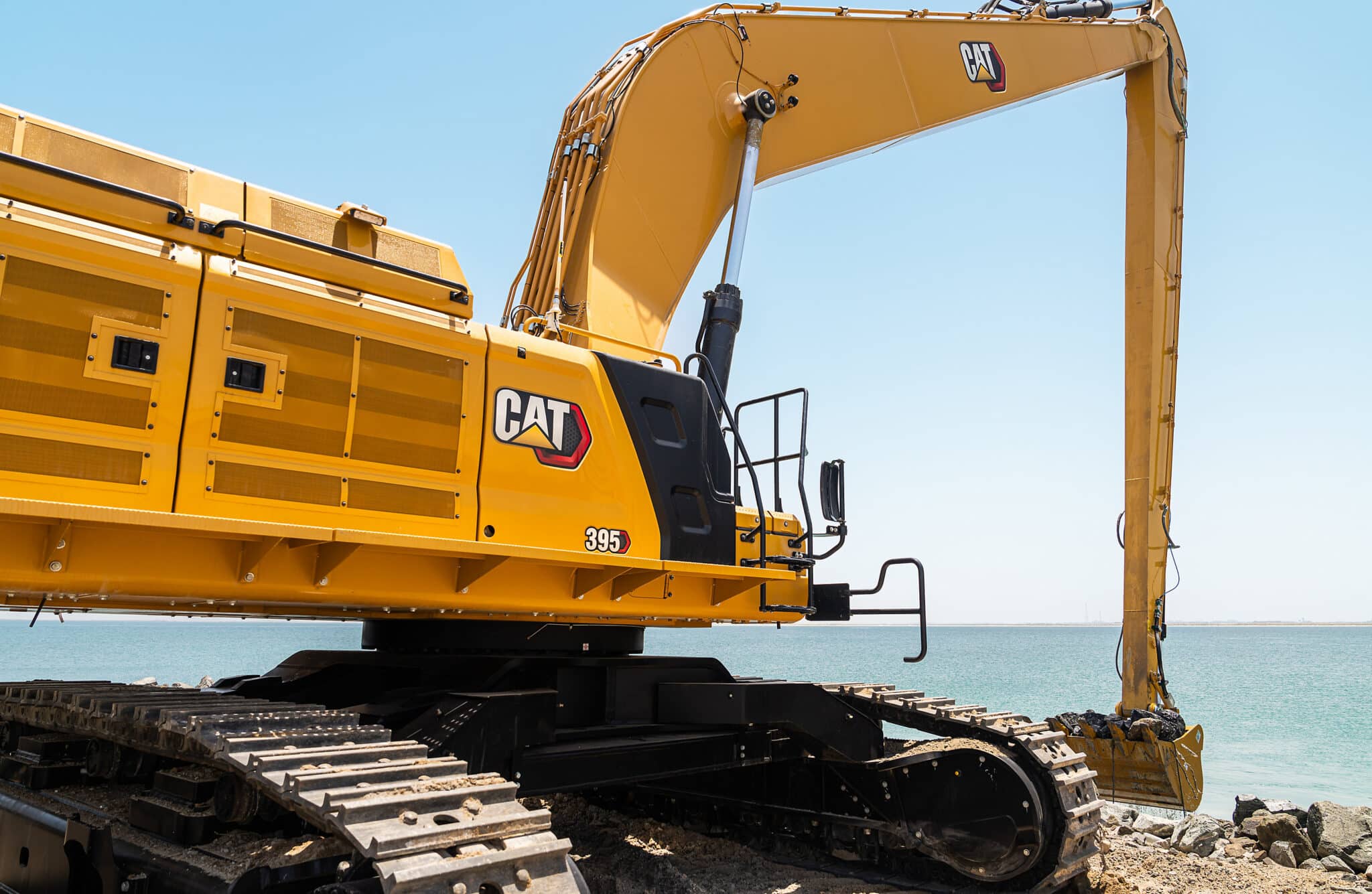 Caterpillar Unveils High-Performance Cat 395 | Silverstone Perth